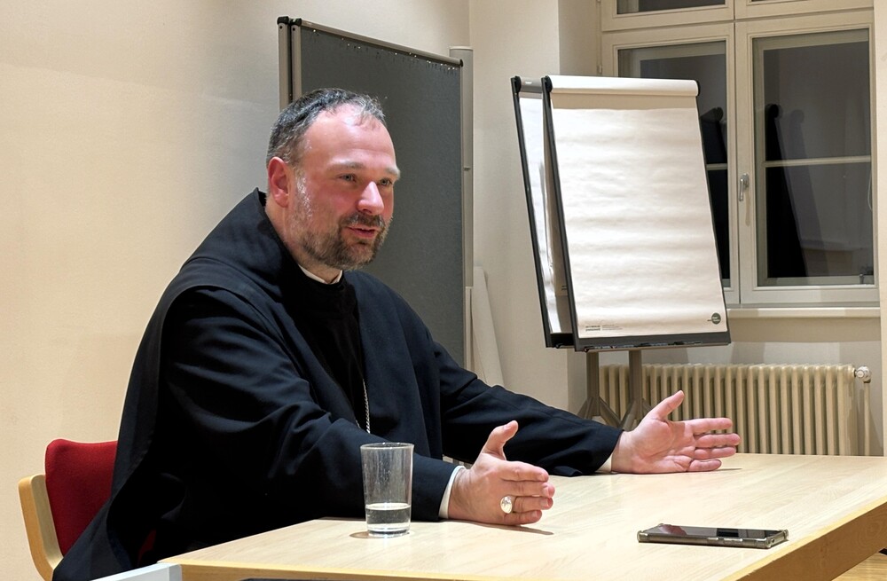 „Wir sind pro Mensch“ – Abt Nikodemus Schnabel über Christsein im ...
